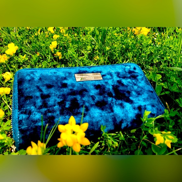 Adrienne Vittadini | Bags | Crushed Electric Blue Velvet Velour ...